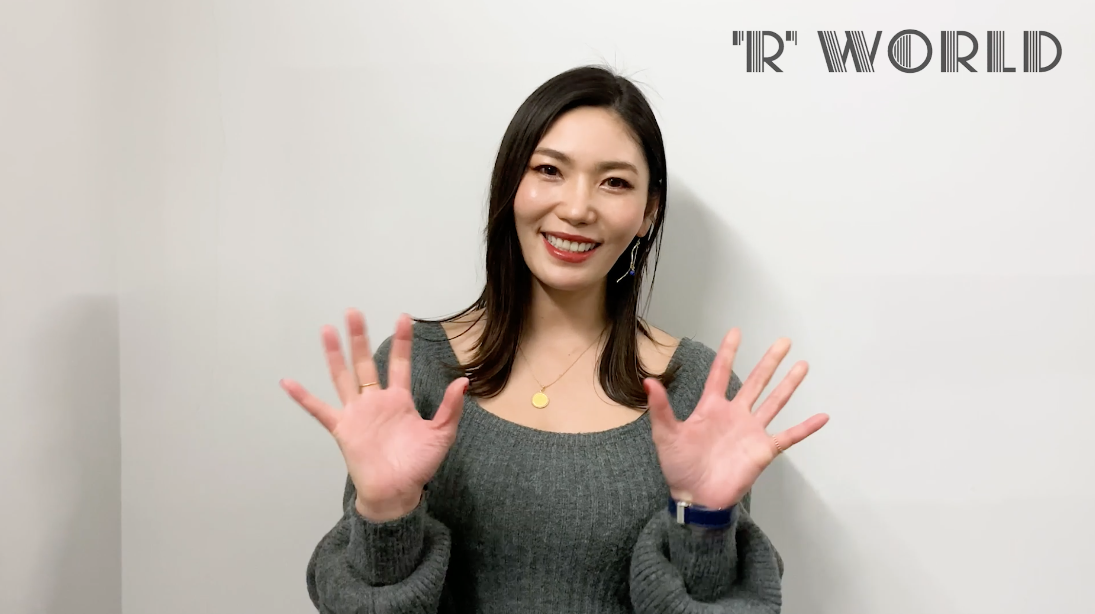 R” WORLD」オフィシャルファンクラブサイト